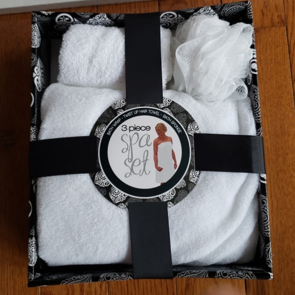 Accessories | 3 Piece Spa Set | Poshmark